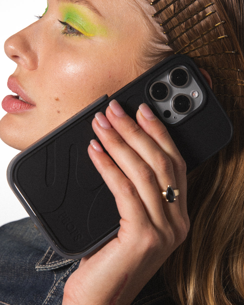 The Props iPhone 15 Pro Case - Studio Matte – Props Australia